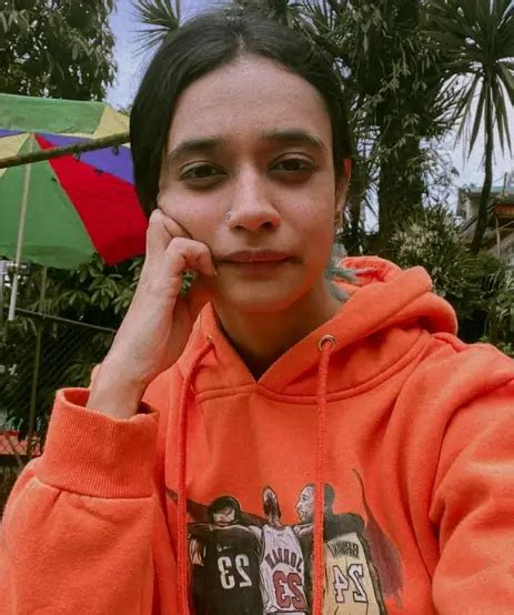 Hindi Assistant Director Riya Kulkarni Biography News Photos Videos