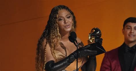 Grammy Harry Styles Vince Lalbum Dellanno Ma La Regina è Beyoncé