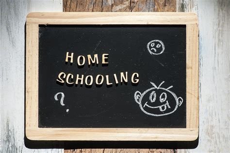 文字家庭教育和简笔画 模板素材 稿定设计