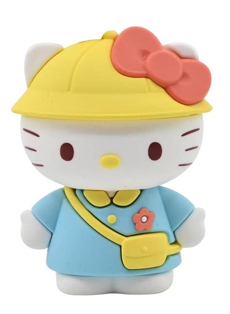Hello Kitty Mini Doll Dress Up Diary 5cm Figurine Collection Blind