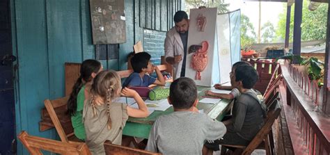“caminos De Tiza” Lleva Más De Cinco Años Llevando Educación