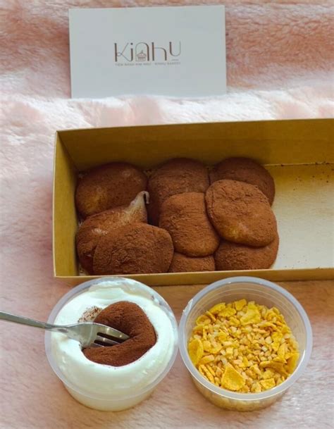 Bánh Mochi chấm kem sữa là gì Mua ở đâu Tiệm bánh Kim Như