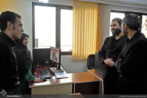 بازدید مدیرکل هنرهای تجسمی وزارت فرهنگ و ارشاد اسلامی از هنرآنلاین به مناسبت روز خبرنگار وزارت