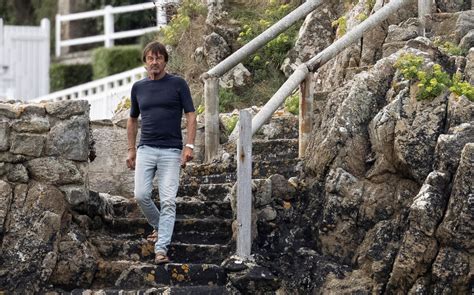 Je ne veux plus apparaître reclus à Saint Lunaire Nicolas Hulot ne