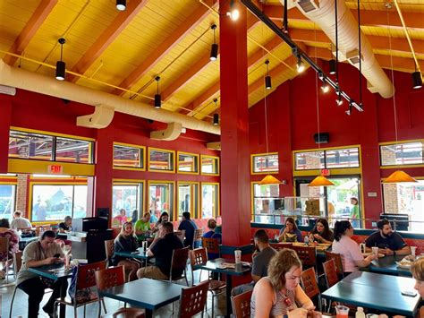 REVIEW Walking Taco Bread Service And More Delicious Dishes At Eet