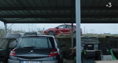 IMCDb org 2006 Renault Mégane 2 X84 in Nouveaux Meurtres à Saint