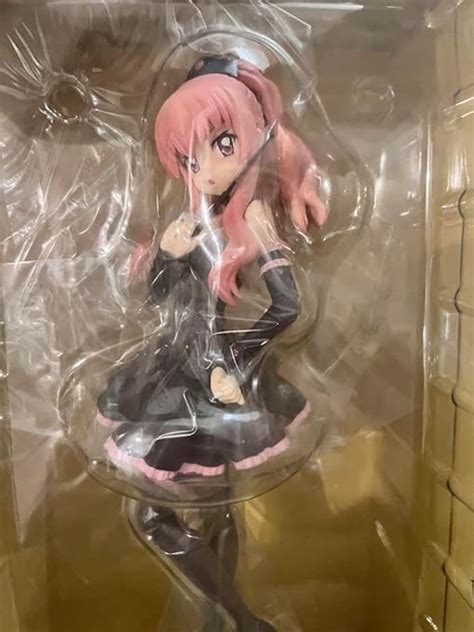 Amazon ゼロの使い魔 双月の騎士 ルイズ ビスチェVer 18 完成フィギュア APY フィギュアドール 通販