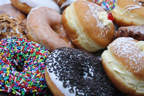 Prantls Platters Assorted Donut Tray 1 Doz Prantls Bakery