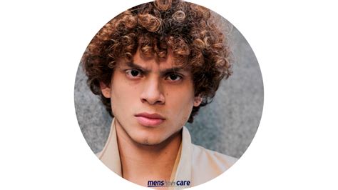 7 Best Curly Hair Products For Men