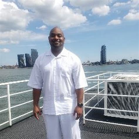 Daniel J Hinton Youtube