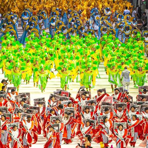 Carnaval No Brasil Na Passarela Do Samba A Maior Festa Popular Do Mundo