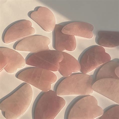 1 1 천연 로즈쿼츠 원석 사랑의 석영 장미수정 미니하트