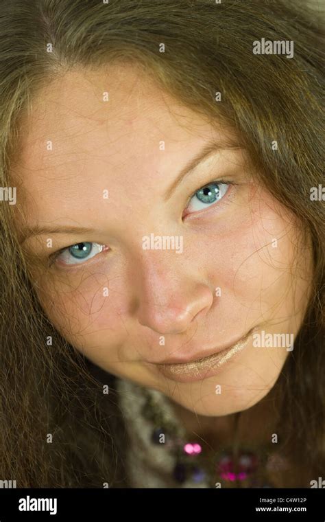 18 Jahre Alt Mädchen Fotos Und Bildmaterial In Hoher Auflösung Alamy