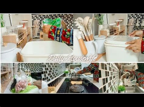 HOUSEWIFE KEGIATAN IBU RUMAH TANGGA DI PAGI HARI Di Rumah Minimalis