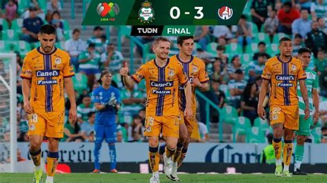 Atlético San Luis Golea A Santos En Un Duelo Donde Solo Se Jugaba El