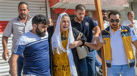 Turkey Assault Could Displace 400000 In Syria Un