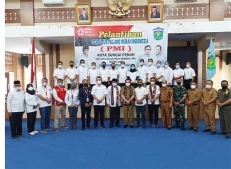Wako Ahmadi Hadiri Pelantikan Pengurus PMI Kota Sungai Penuh Periode