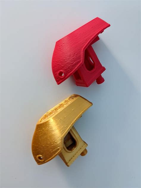 Same Gcode Different Filaments What Causes The Little Blobs On The Hull R3dprinting