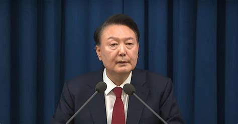 비판 수위 높아진 외신들 “尹 뻔뻔한 쿠데타 시도사퇴해야”