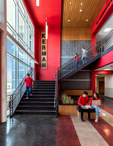 Kerman High School New Academic And Administration Building Bush Construction