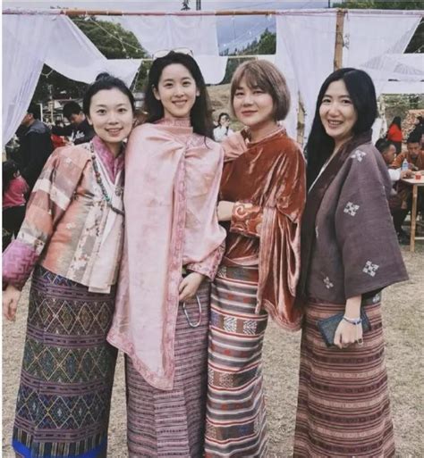 31岁“奶茶妹妹”章泽天晒旅行照 不丹之旅风采依旧中华网