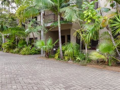 Self Catering Accommodation In St Lucia Top 20 Earn Rewards Book