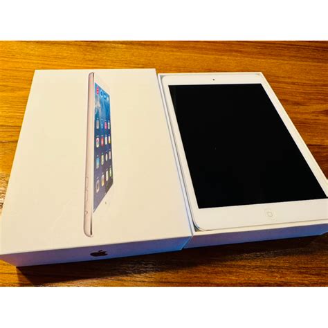 蘋果 Apple Ipad Mini2 32gb A1489 配備 Retina 顯示器 Wifi版 銀色 二手 8成新 蝦皮購物