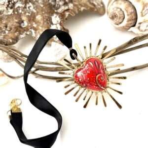 Collar corazón negro con rosas Albor Arte MX