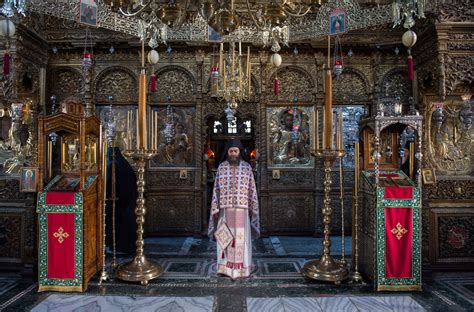 Видовдан у Хиландару у славу ктитора и палих предака ХИЛАНДАР Ι Μ ΧΙΛΑΝΔΑΡΙΟΥ Hilandar