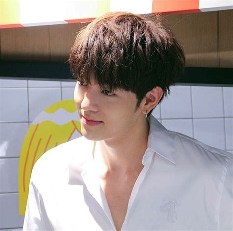 Itthipat Thanit Aktor Pacar Pria Wattpad