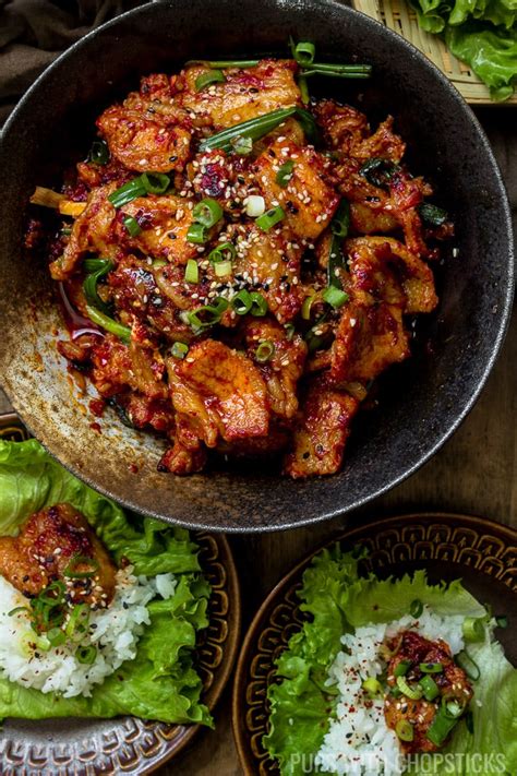 Jeyuk Bokkeum Spicy Korean Pork Bulgogi Pups With Chopsticks