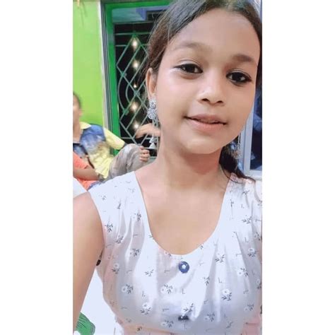 Lisha D Cutex Lisha Threads Say More