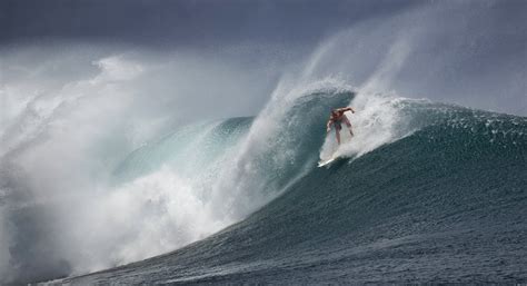 Man Surfing On Sea With Big Waves Hd Wallpaper Wallpaper Flare