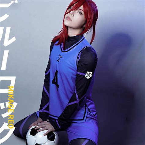 New Blue Lock Cosplay Costume Football Jersey Jumpsuit Vest Suits Isagi Yoichi Team V Sportswear