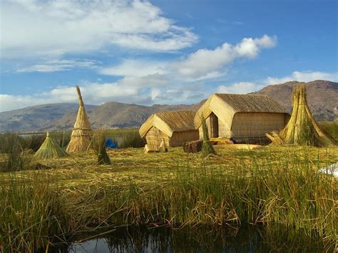 Historia De Las Civilizaciones Las Islas Flotantes De Los Uros