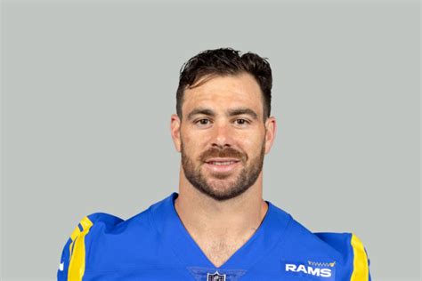 32 Facts About Tyler Higbee