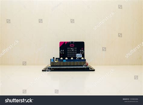 Micro Bit Is A Small Electronic Device Used To Learn Modern Technology
