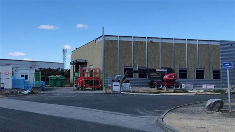 Près De Parthenay Une Agence Rexel En Cours De Construction à