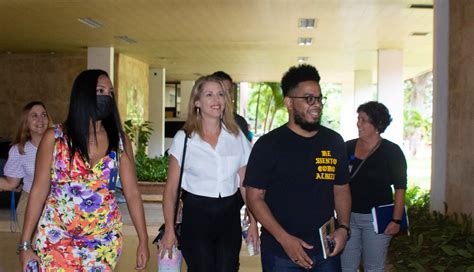 CIGBCuba On Twitter Visitaron El CIGBCuba El Codirector De The