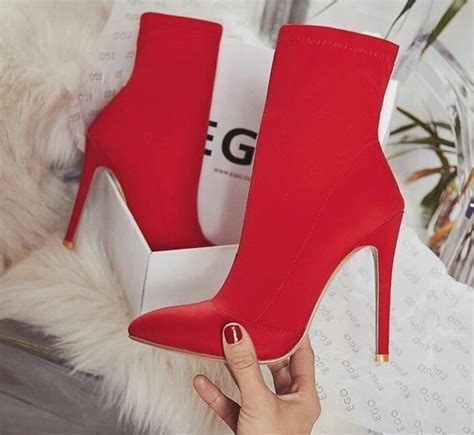 Pin On Shoe Aholic Heels High Heels Street Style Shoes