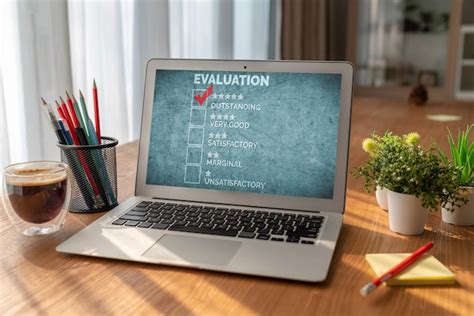 Premium Photo Customer Satisfaction And Evaluation Analysis On Modish Software Computer