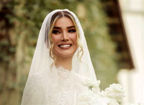 سفر زمان؛ خواستگاری متین ستوده از کامران تفتی برای مارچا بیگم در سریال مهیار عیار ویدئو