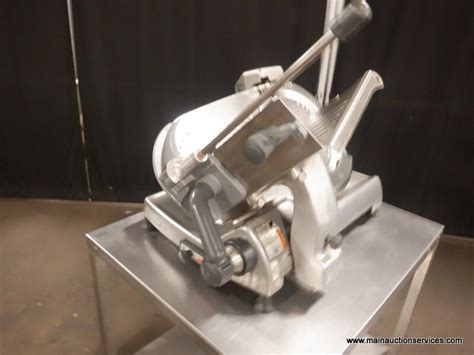 Hobart 2812 Commercial Meat Slicer With Sharpener