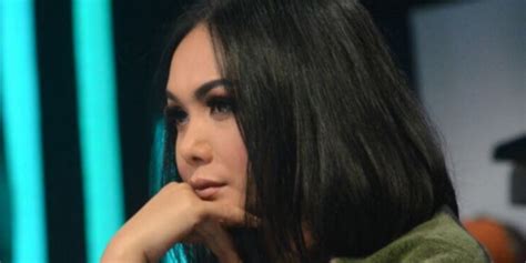 Menjanda 12 Tahun Yuni Shara Ternyata Takut Menikah Lagi Gara Gara