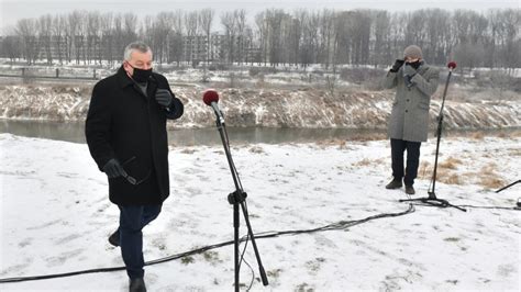 Rozpoczyna się przebudowa wałów przeciwpowodziowych w Krakowie