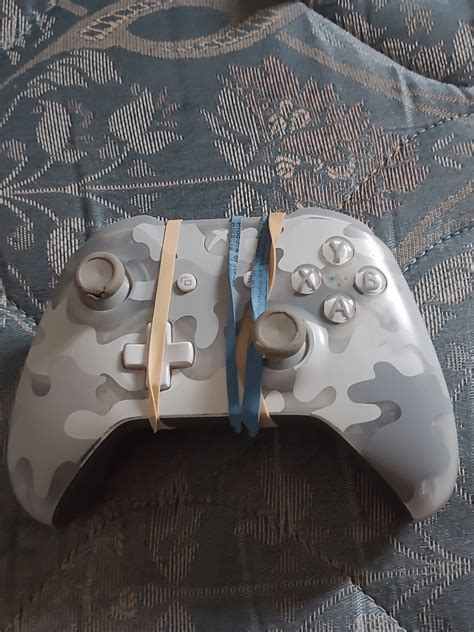 I Fixed A Broken Dpad And Stick Drift Rredneckengineering