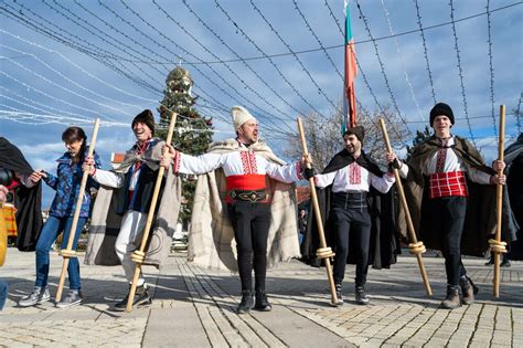 БТА Община Елин Пелин ще посрещне 50 коледари и тази година на 25