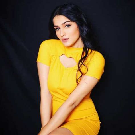 Shreya Shukla Movie Artist Age Birthday Biography