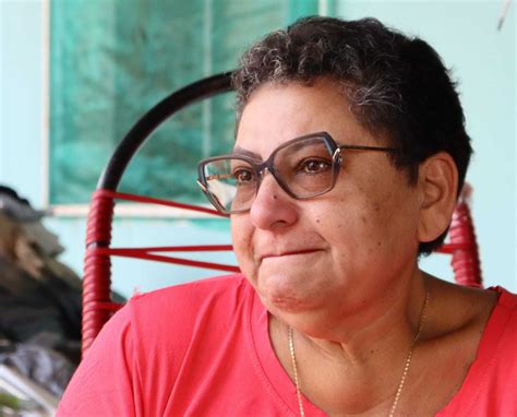 Luzia ainda não teve coragem de ver destruição da casa após estouro de