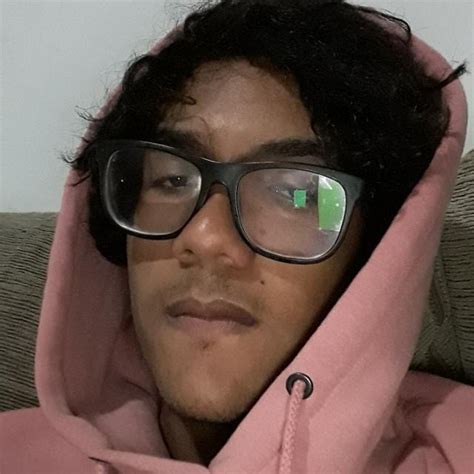 João Victor Santos Medium